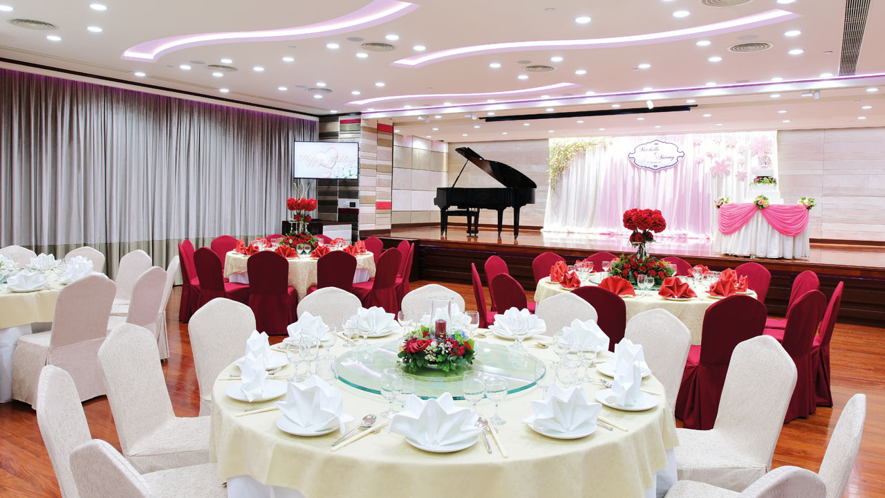 The Salisbury - YMCA of Hong Kong - Restaurants & Banquet